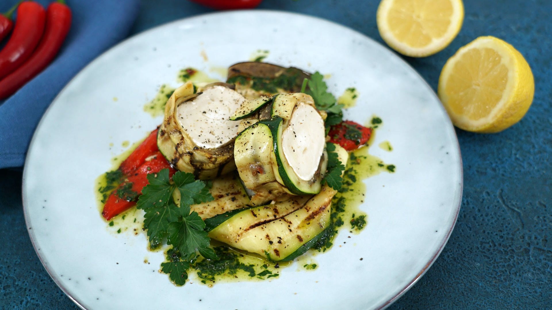 ARD-Buffet: Rezept: Mediterrane Sommerrolle | ARD Mediathek