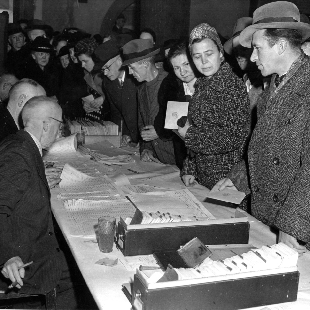 Der Stichtag – Die Chronik der ARD · 20.4.1947: Erste Landtagswahlen in ... Der Stichtag – Die Chronik der ARD · 20.4.1947: Erste Landtagswahlen in ...