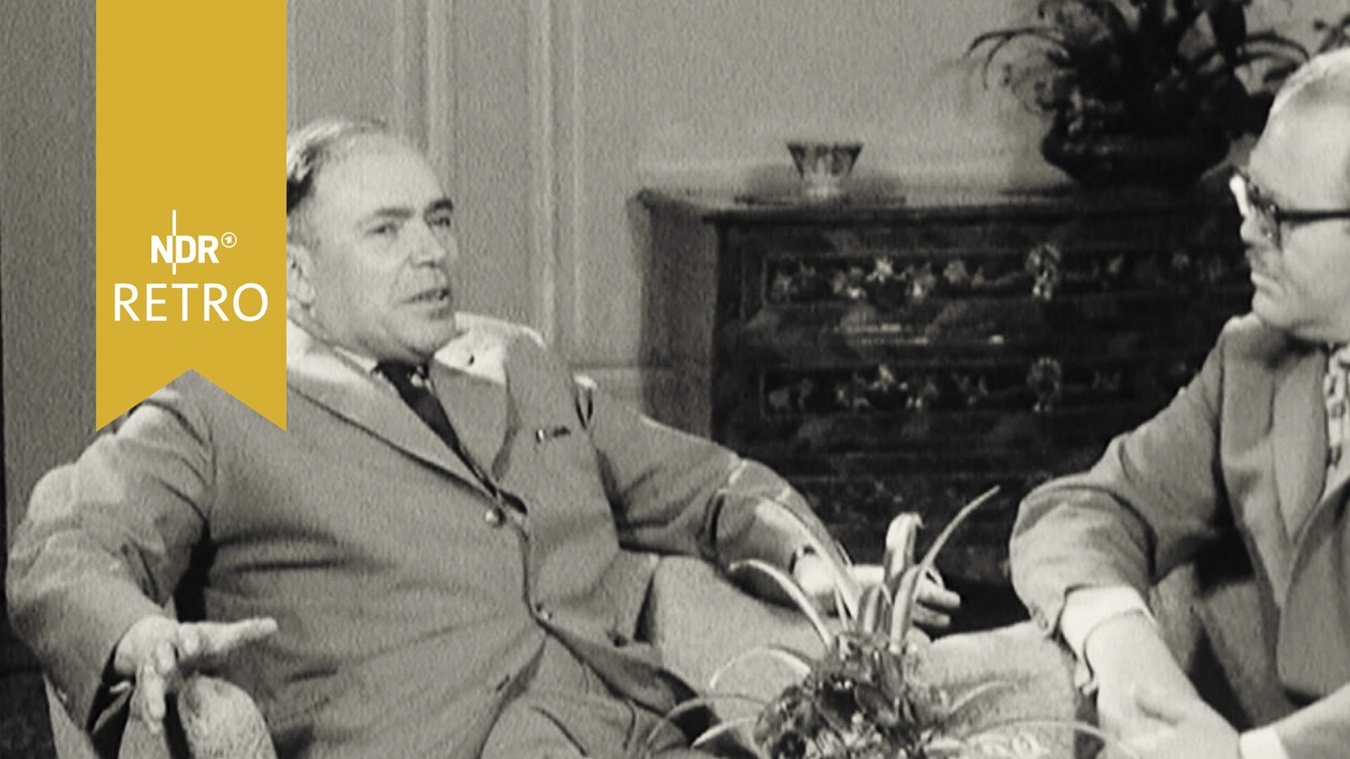 Berichte vom Tage: Neuer Intendant am Schauspielhaus Hamburg | ARD ...