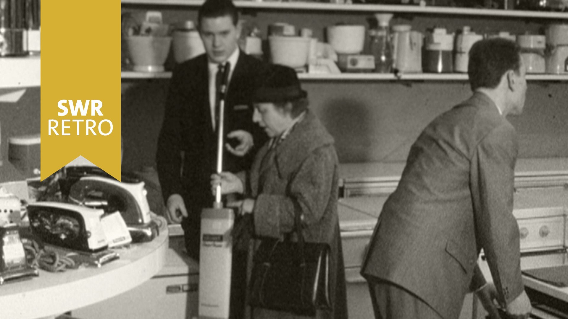 SWR Retro - Abendschau: Pilot-Läden in Baden-Württemberg | ARD Mediathek