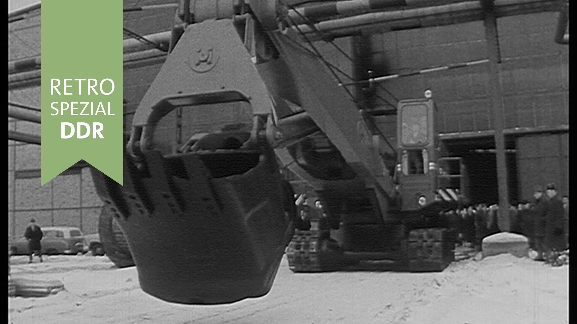 Aktuelle Kamera: ZEMAG Zeitz liefert 1000. Bagger aus | ARD Mediathek