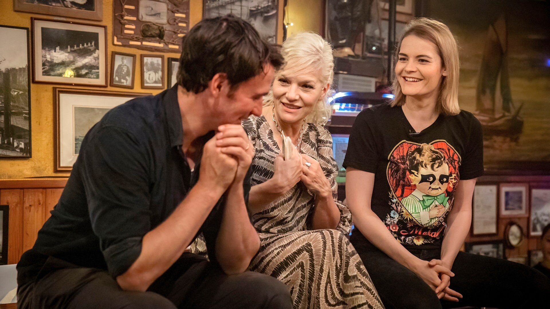 Inas Nacht - Best of Singen & Sabbeln 2021 | ARD Mediathek