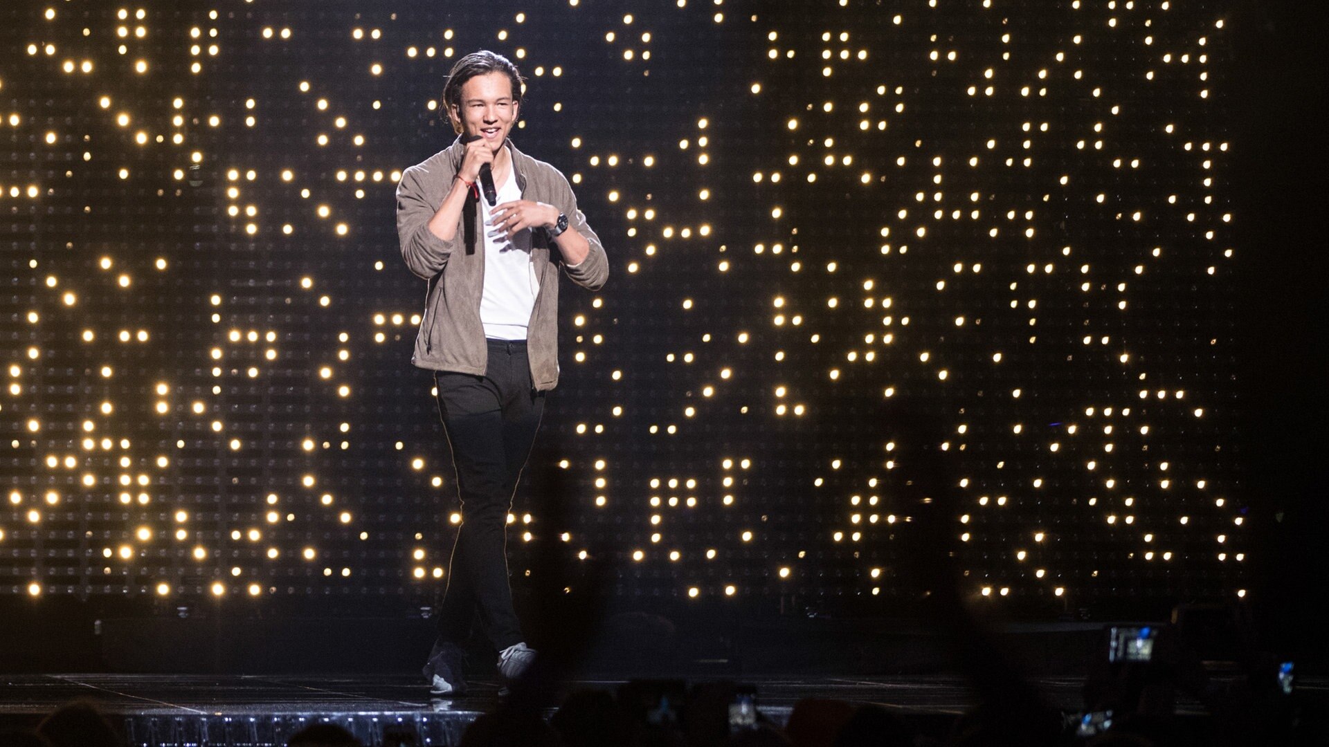 Eurovision Song Contest: Schweden: Frans - 'If I Were Sorry' | ARD ...