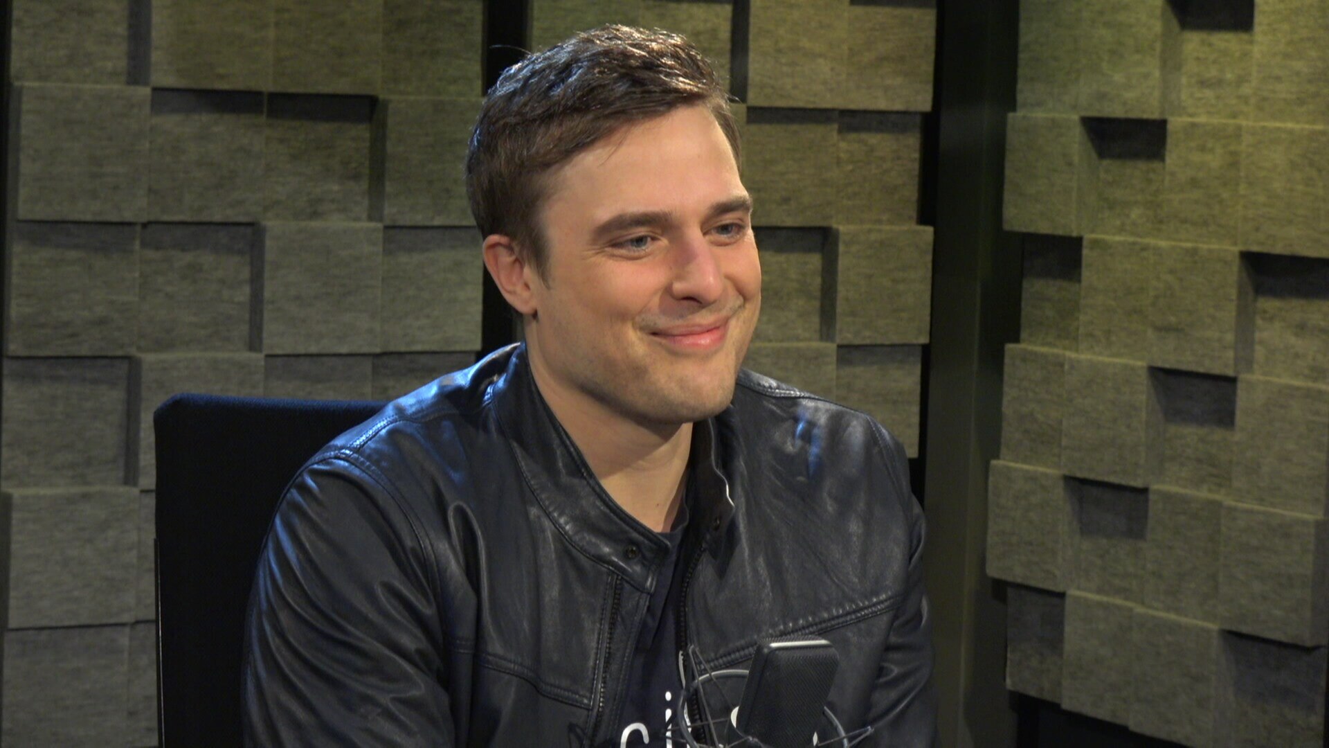 SWR1 Leute: Constantin Schreiber | Tagesschausprecher | Krisen und ...