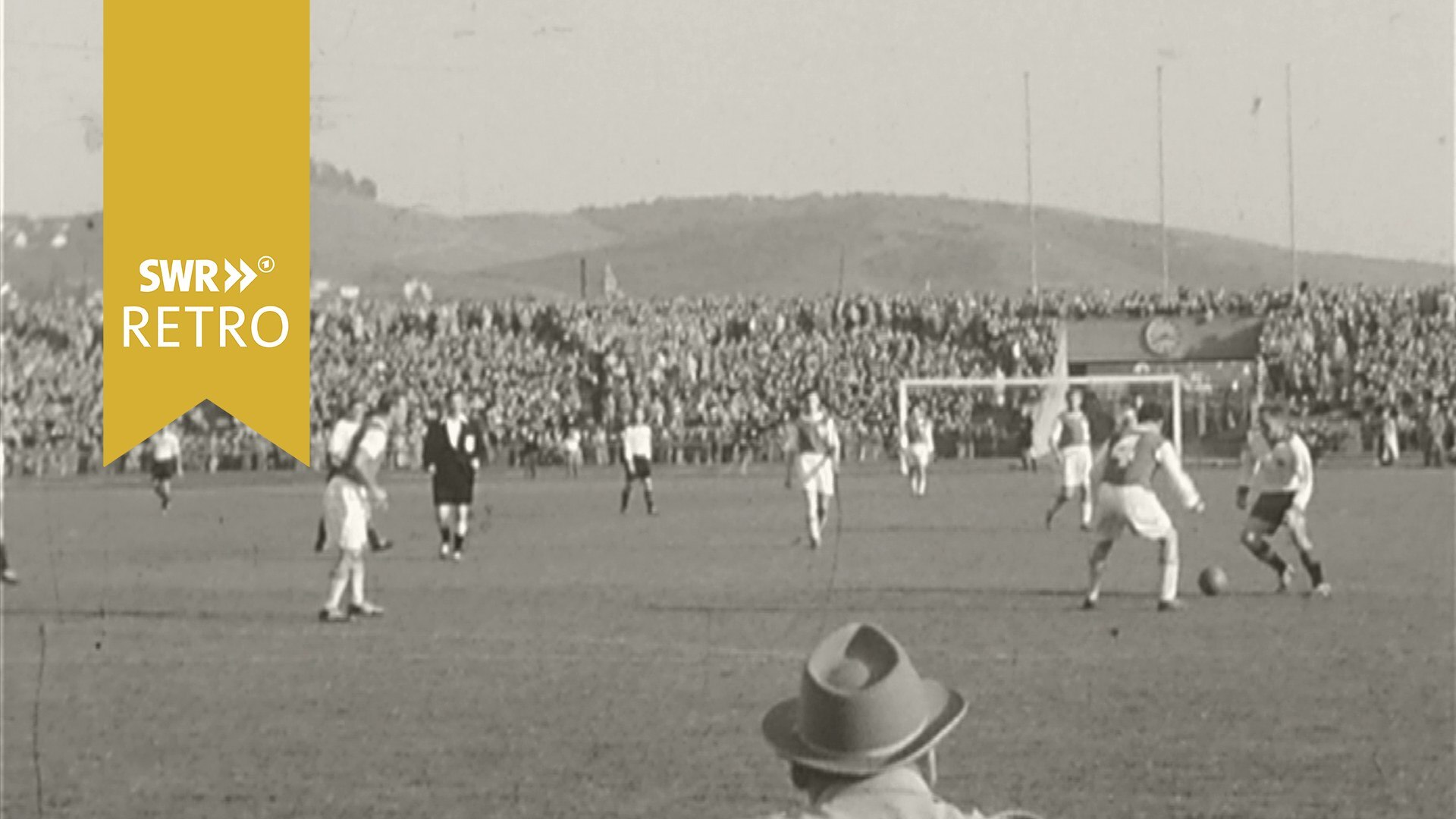 SWR Retro – Sport im Südwesten/Sport am Wochenende: Fußball. Oberliga ... SWR Retro – Sport im Südwesten/Sport am Wochenende: Fußball. Oberliga ...