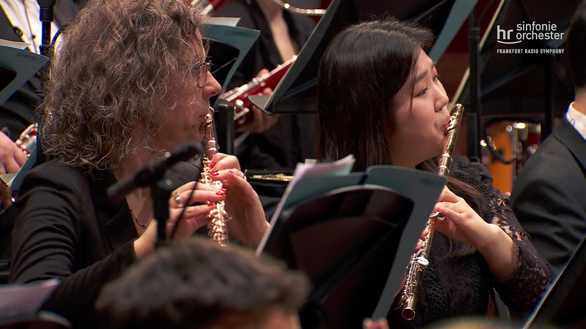 hr-Sinfonieorchester: Barry: Out of Africa (Titelmusik) ∙ Vassilis ...