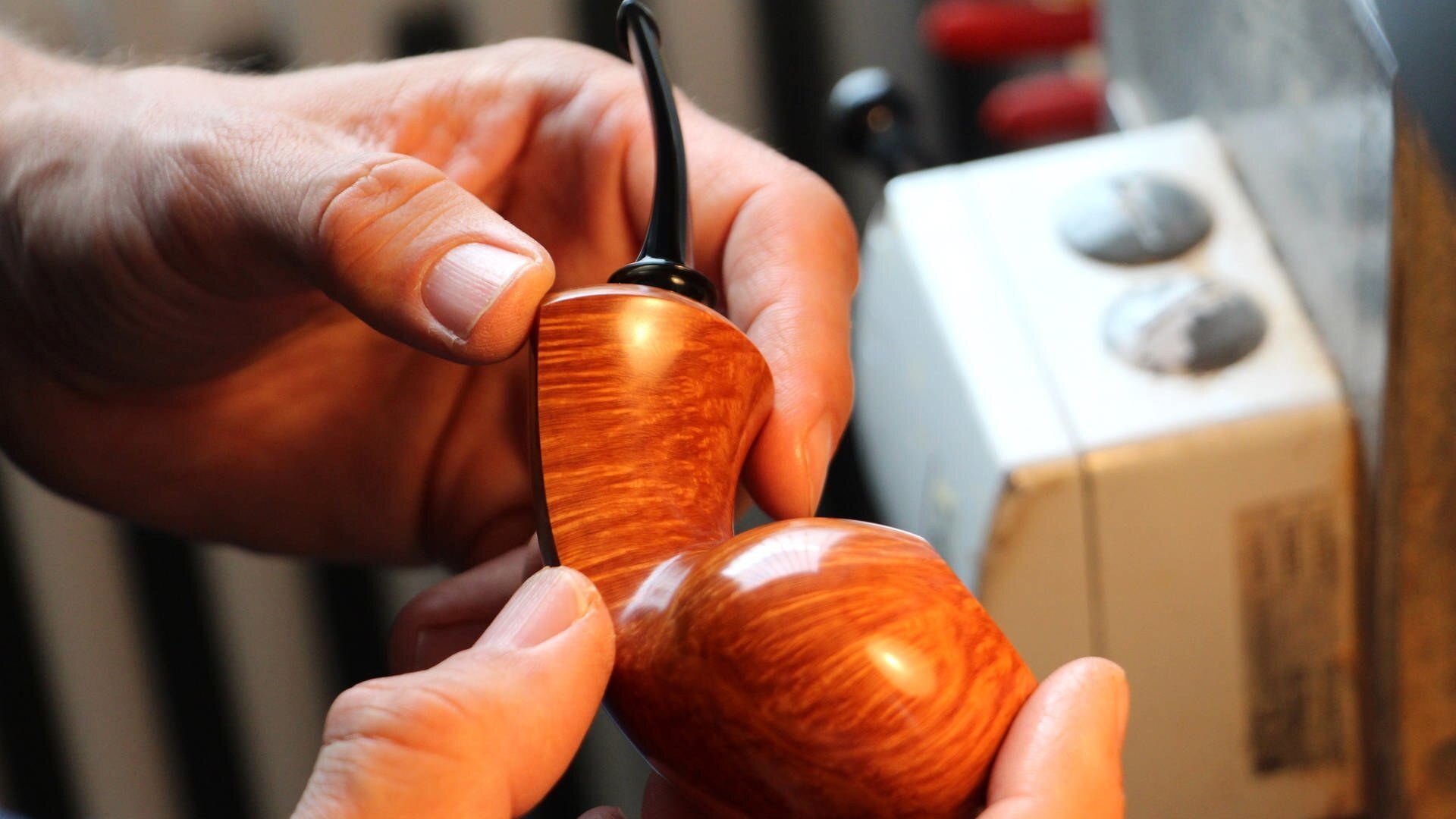 Handwerkskunst!: Wie man eine Pfeife macht | ARD Mediathek