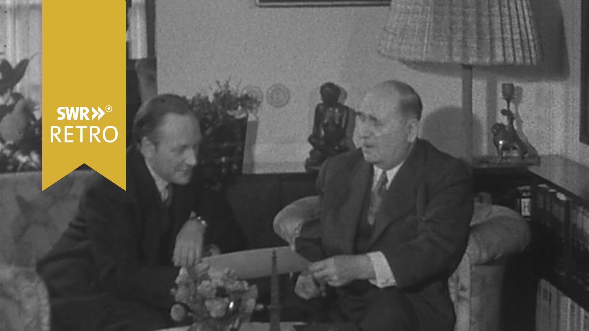 SWR Retro - Abendschau: Interview Staatssekretär Hans Bredow | ARD ...