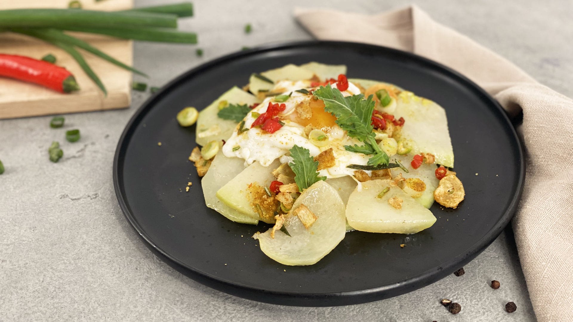 ARD-Buffet: Rezept: Glasierter Kohlrabi mit Curry | ARD Mediathek