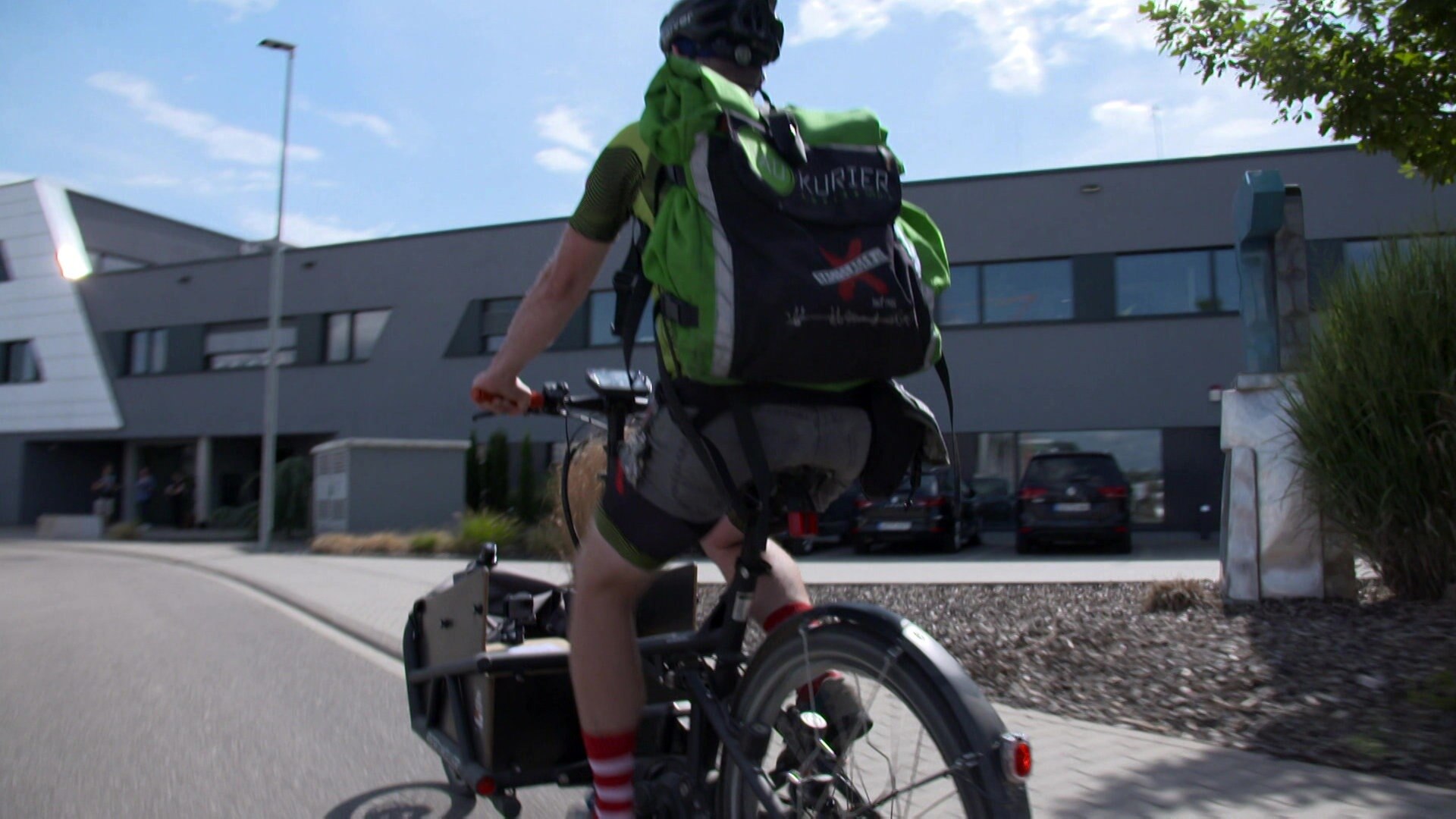 Markt: kugelzwei: Smarte Paketlieferung | ARD Mediathek