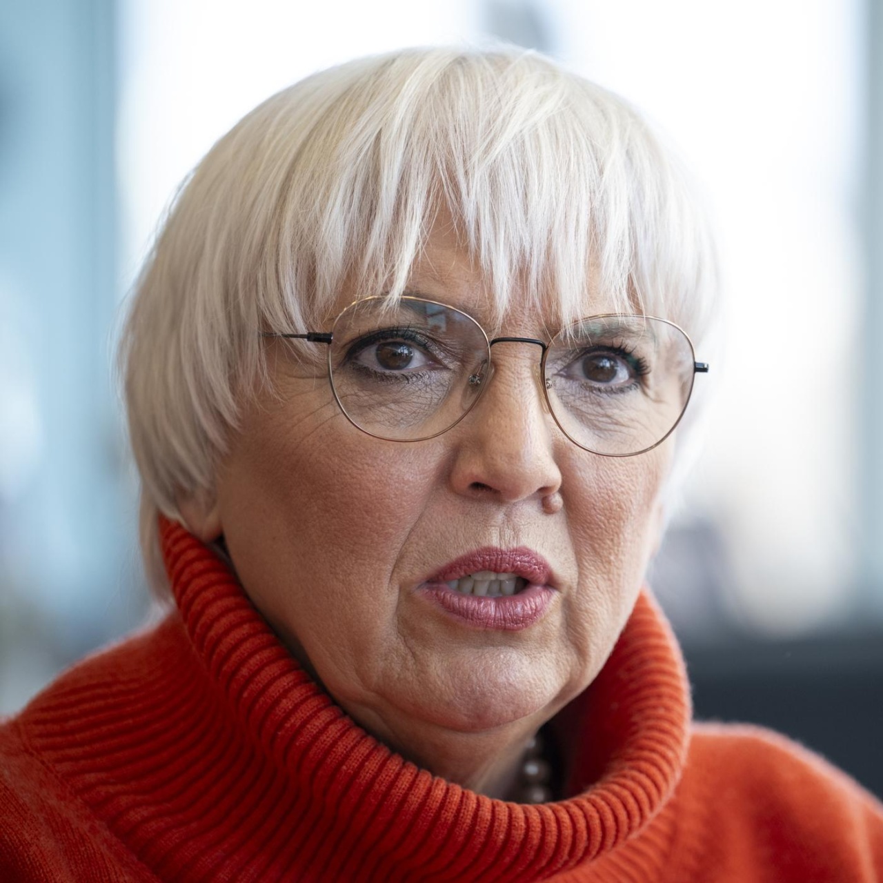 Aktuelle Interviews · Claudia Roth: "Die schrillen Töne sind erst mal ...