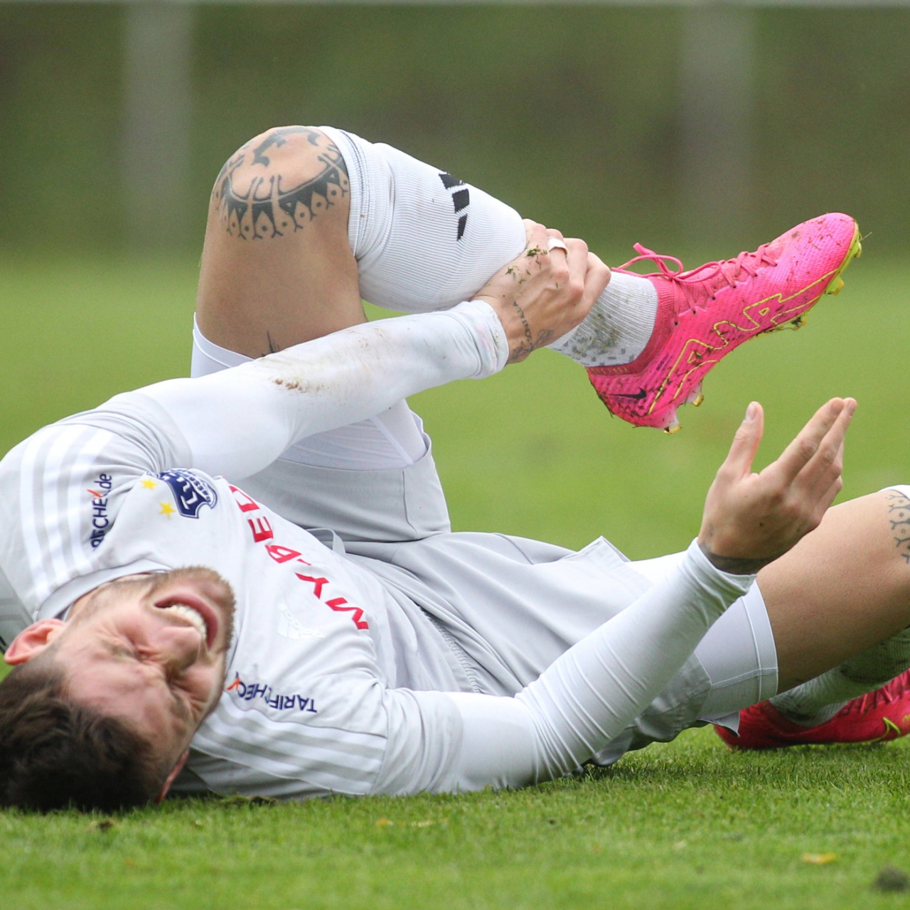 rbb GESUND · Meniskus und Co.: Die fünf häufigsten Fußballverletzungen · Podcast in der ARD ...