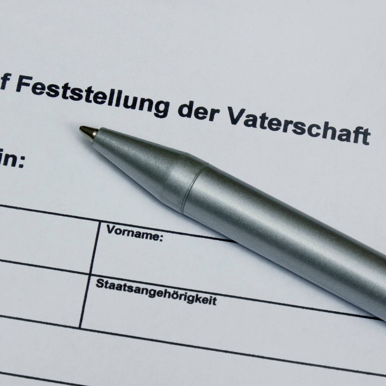 Radioreport Recht · Vater, Vater, Mutter, Kind - Das Bundesverfassungsgericht entscheidet zur ...