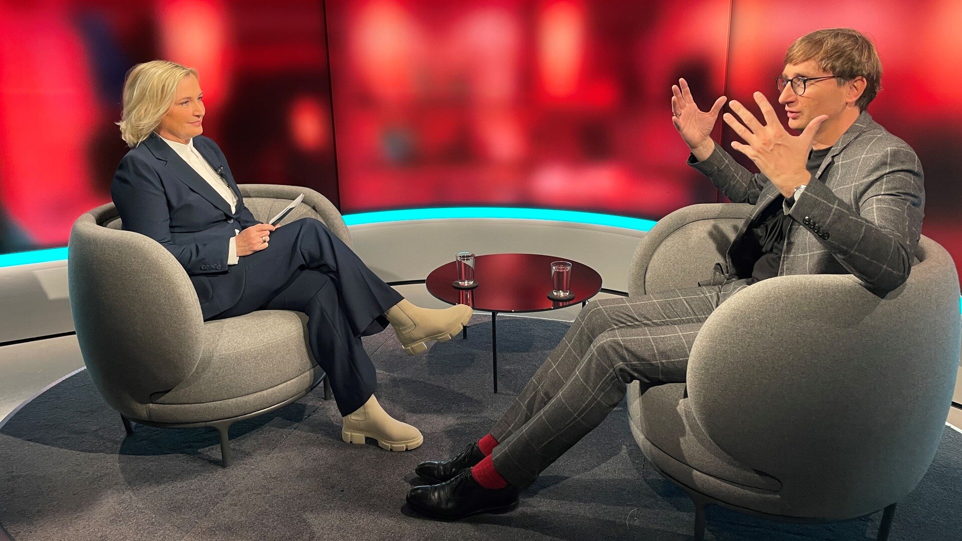 phoenix persönlich: Militärhistoriker Prof. Sönke Neitzel | ARD Mediathek