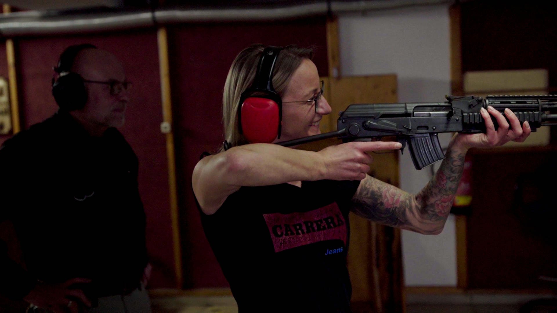 7 Tage: Schießen, Herstellen, Verkaufen - eine Waffenschmiede in der ...