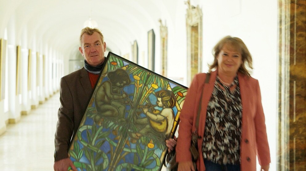 Kunst + Krempel: Glasfenster mit undurchsichtiger Vergangenheit. Und ... Kunst + Krempel: Glasfenster mit undurchsichtiger Vergangenheit. Und ...