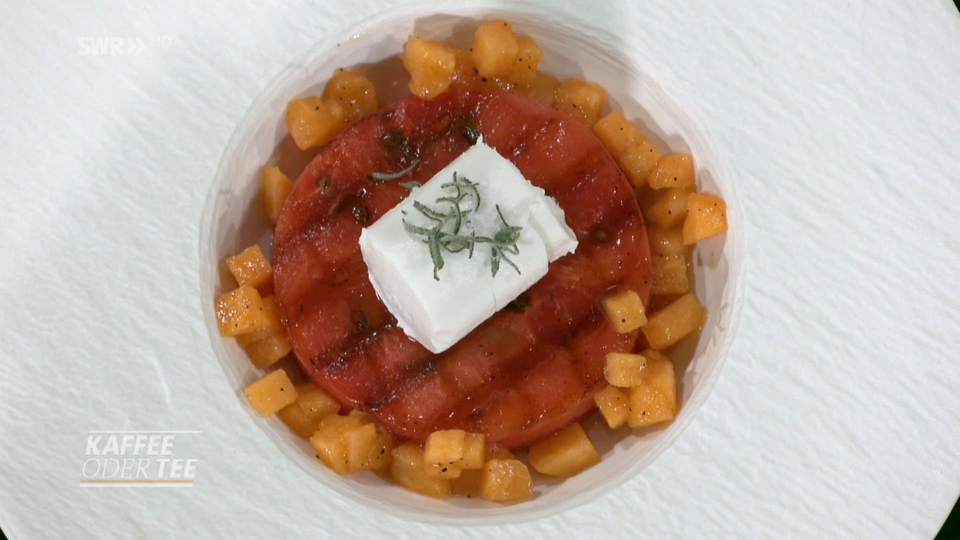 Kaffee oder Tee: Rezept: Gebratene Melone mit Ziegenkäse | ARD Mediathek