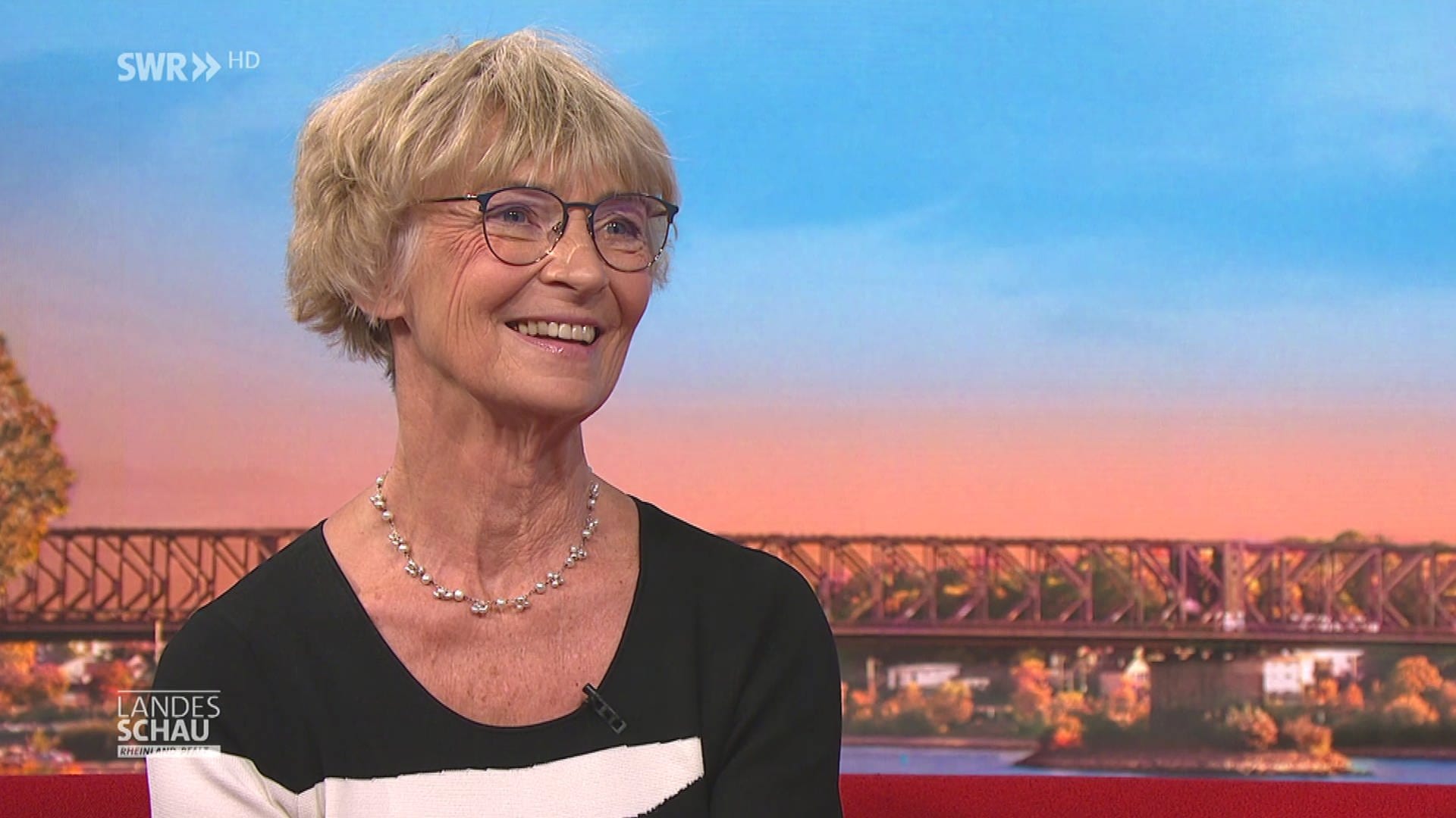 Landesschau Rheinland-Pfalz: Ärztin Regine Proell ist für die 'German ...