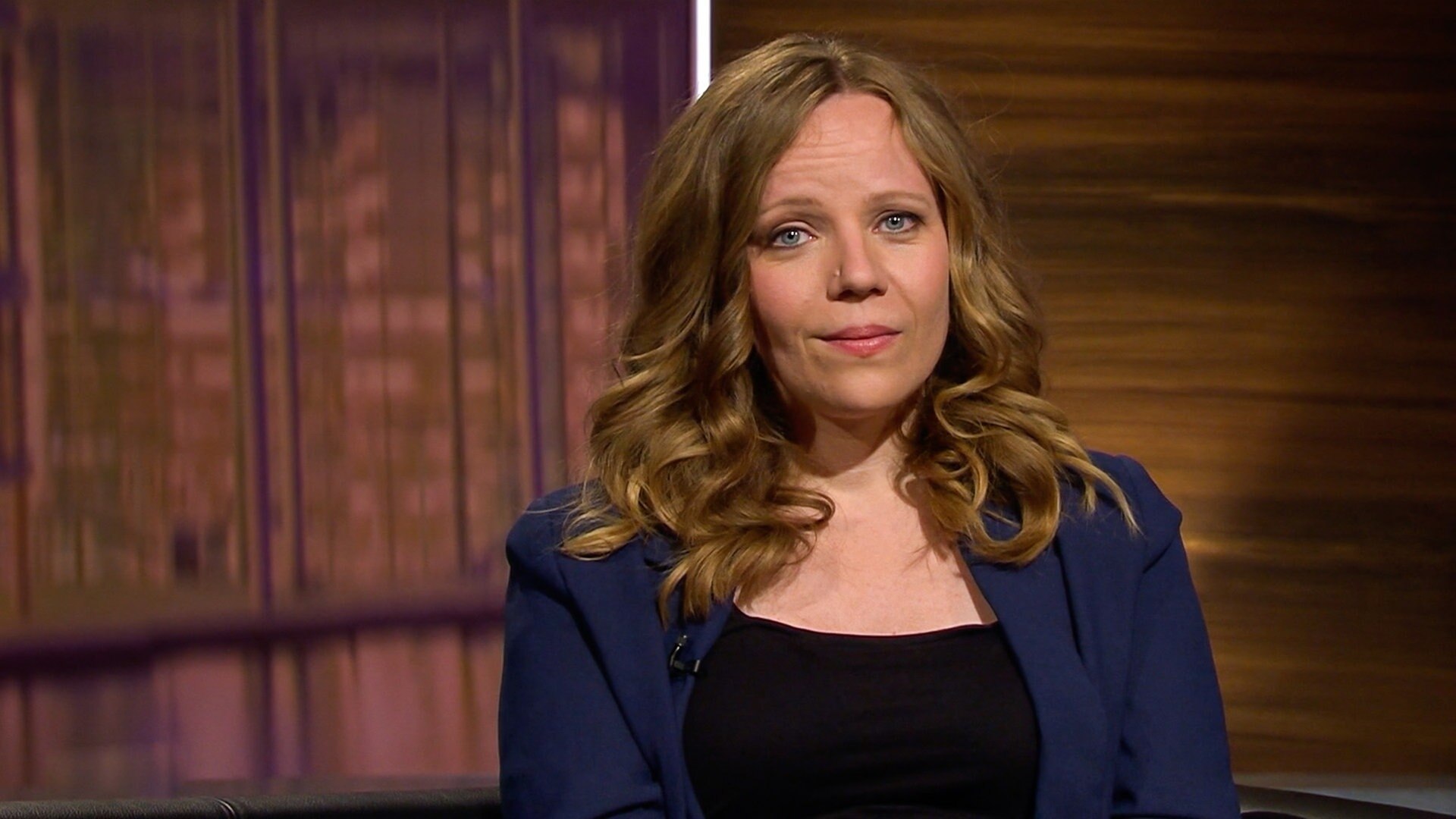 extra 3: Sarah Bosetti antwortet auf soziale Kälte | ARD Mediathek