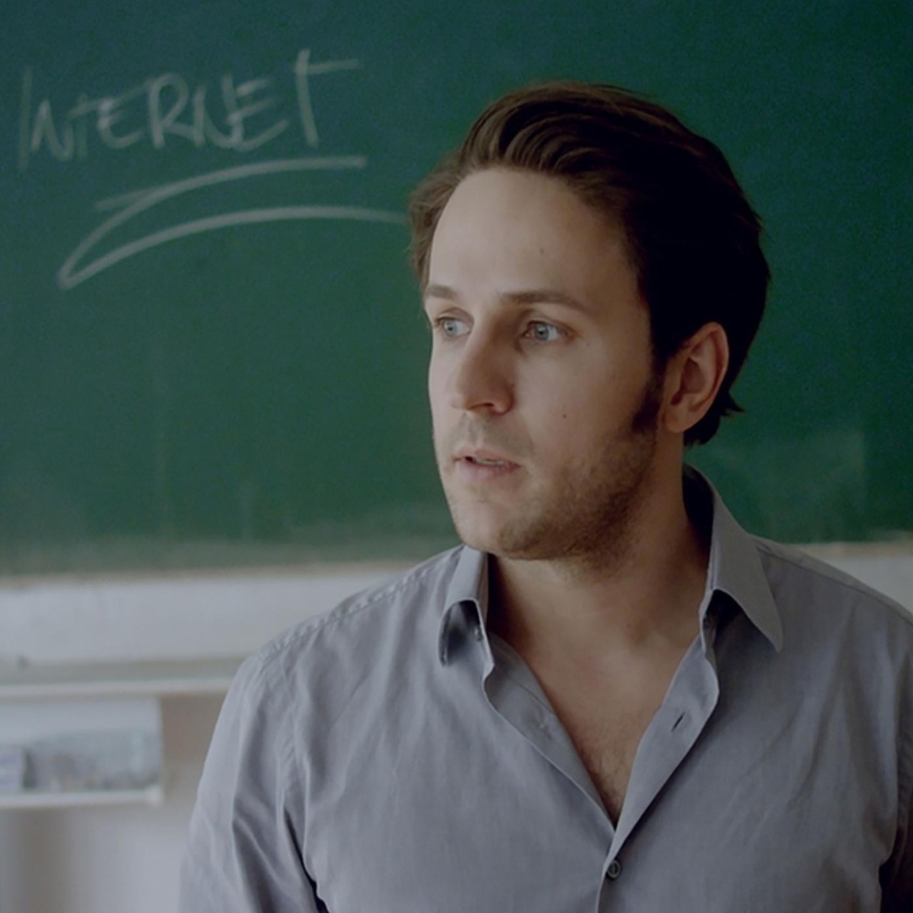 Hörspiel Pool · "Das neue Vertrauen" von Alex Schaad und Aline Bender ...