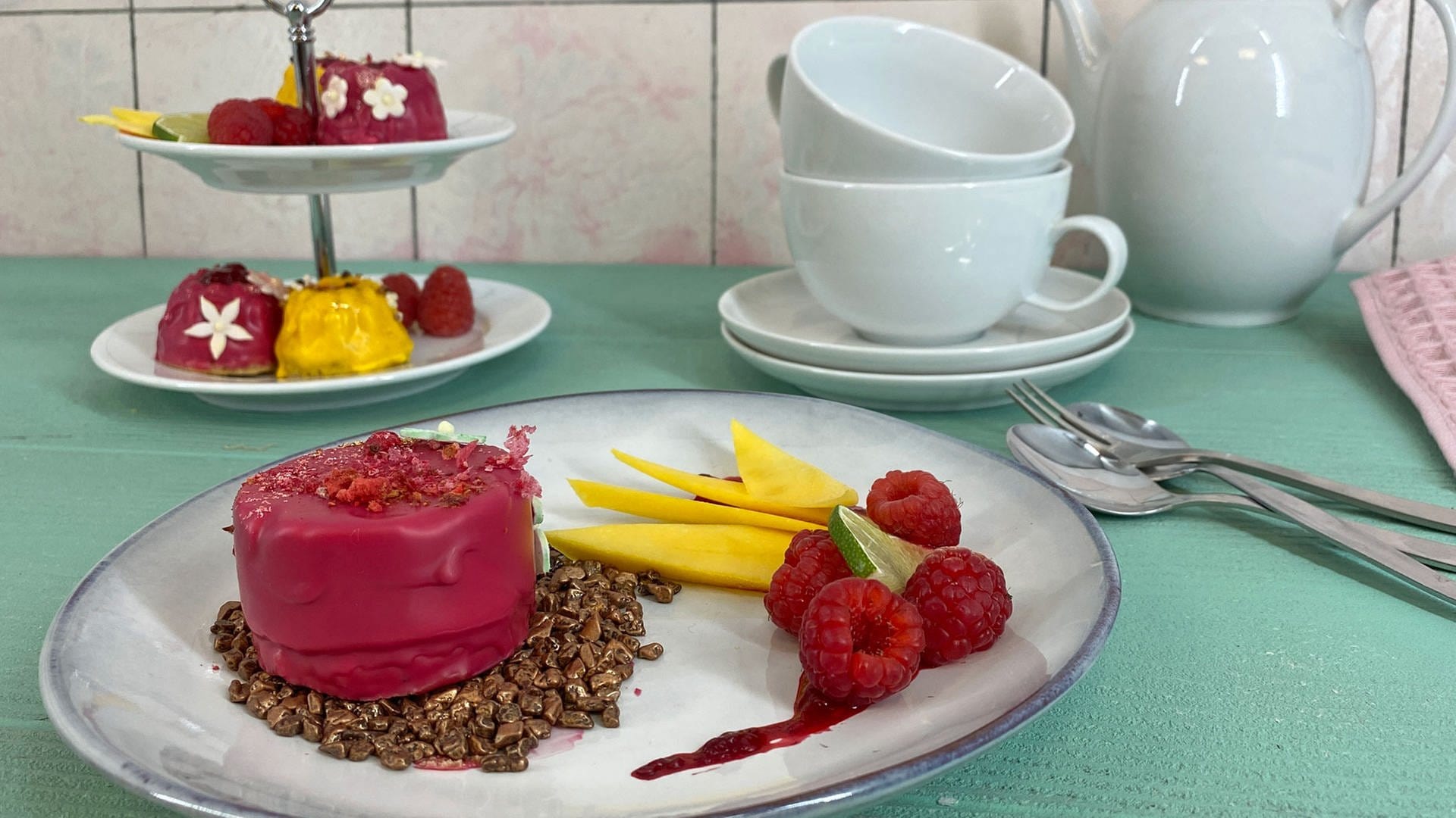 ARD-Buffet: Rezept: Mango-Joghurt-Törtchen | ARD Mediathek