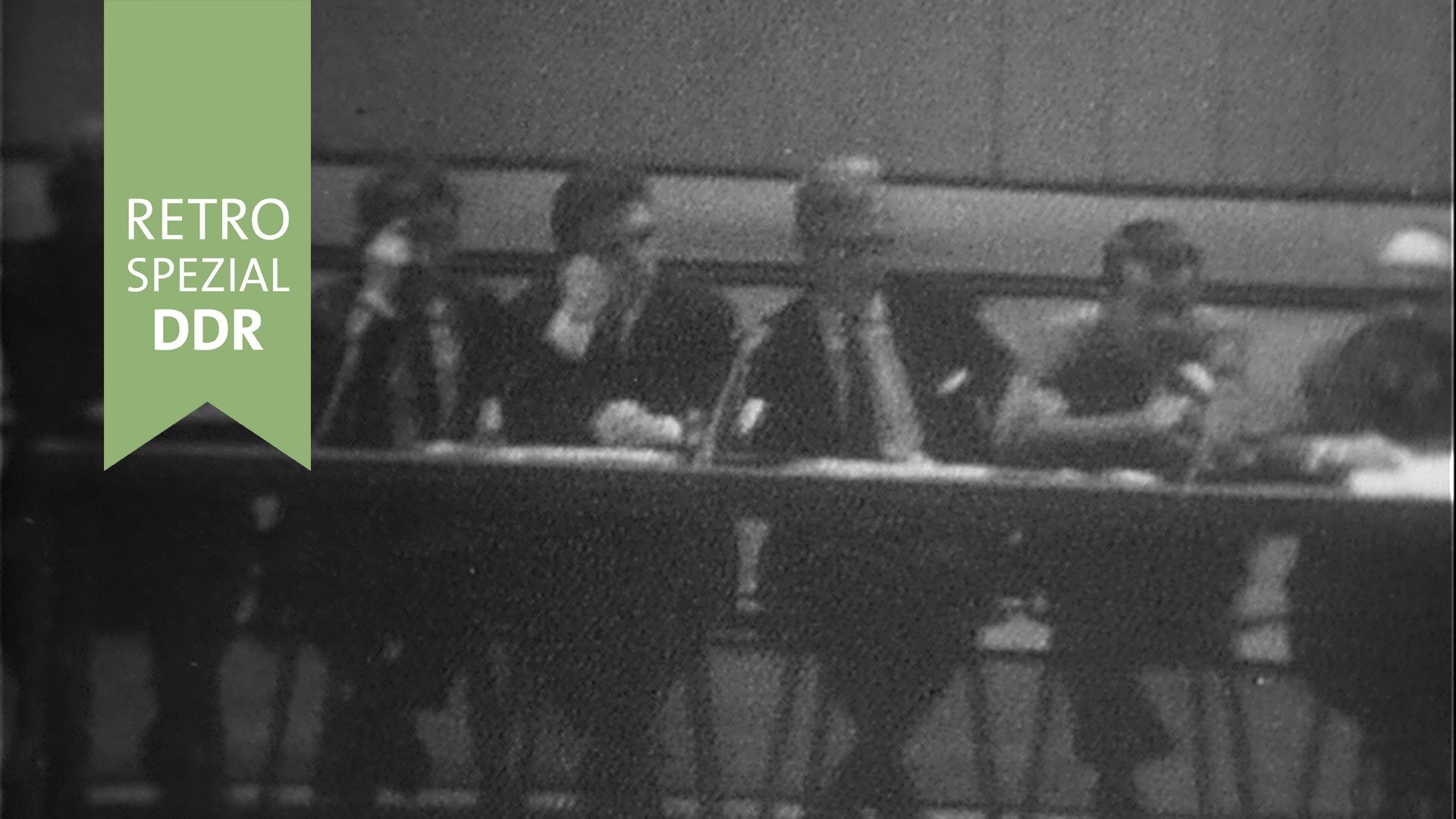 Aktuelle Kamera: Podiumsdiskussion in Westberlin mit Sebastian Haffner ...