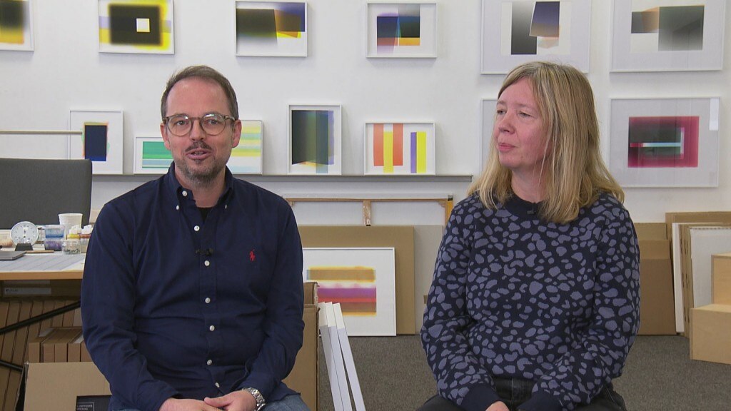 Wir im Saarland - Kultur: Eine Künstlerpaar schmückt die Ballettbühne ...