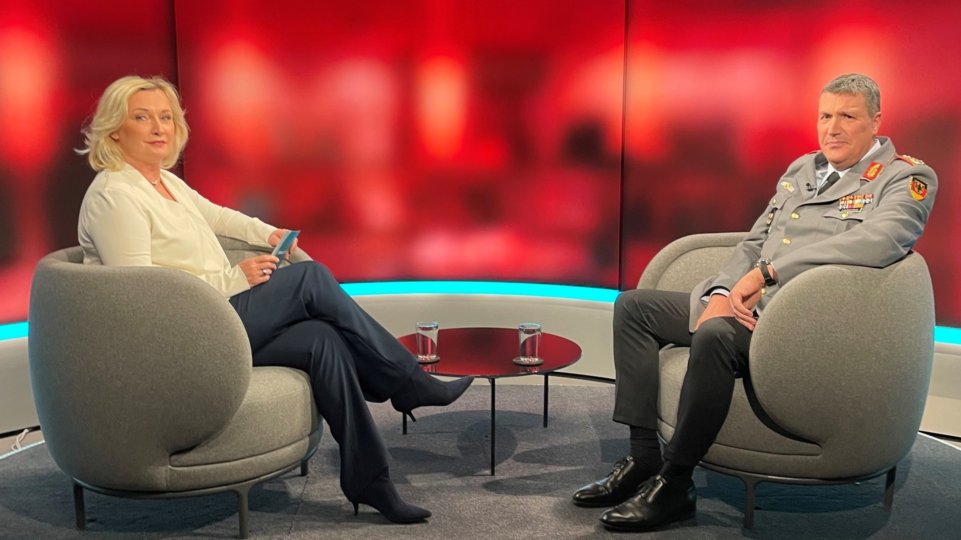 phoenix persönlich: Generalleutnant Markus Laubenthal | ARD Mediathek