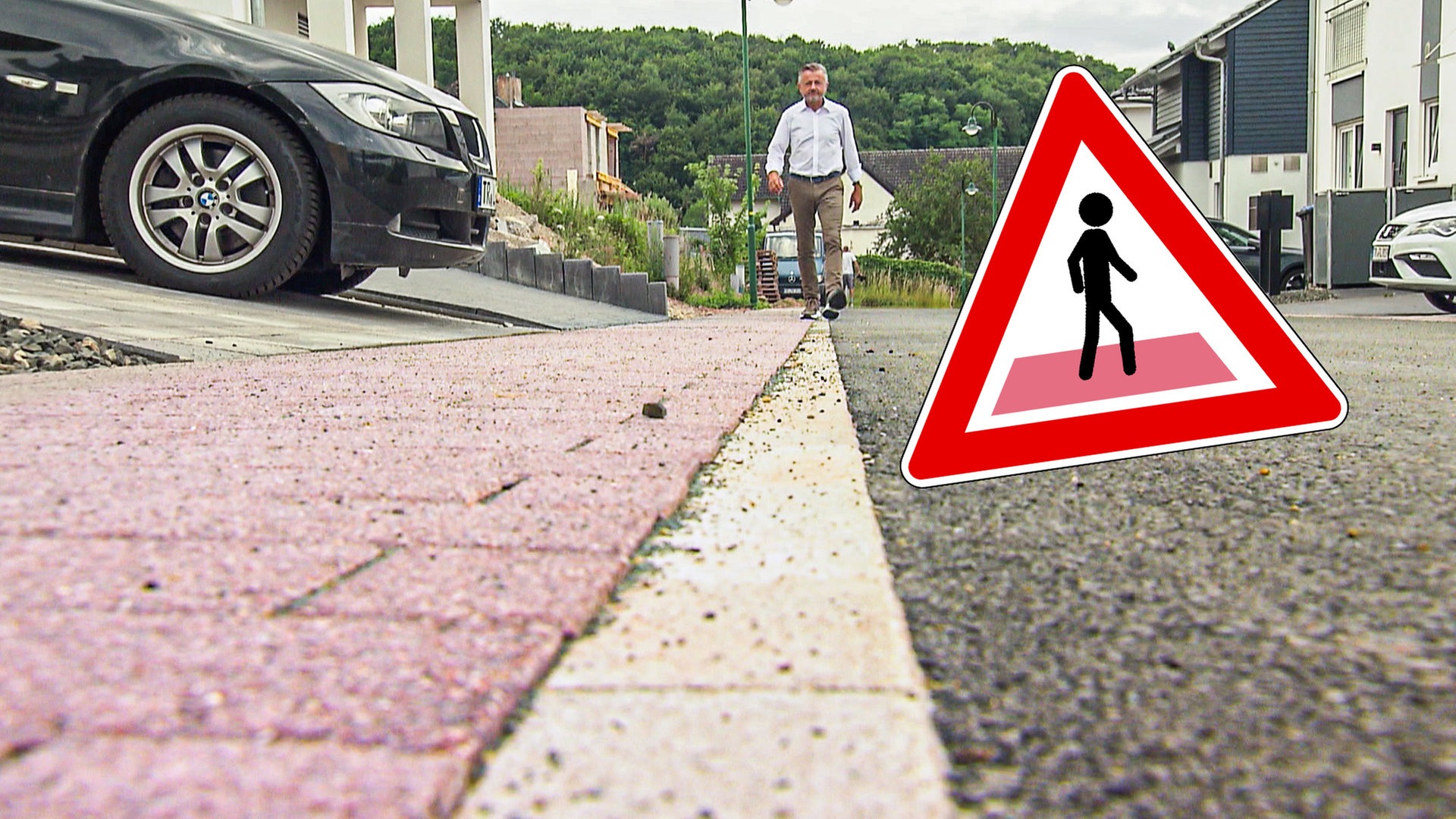 extra 3: Realer Irrsinn: Falsche Bordsteinfarbe in Nittel | ARD Mediathek extra 3: Realer Irrsinn: Falsche Bordsteinfarbe in Nittel | ARD Mediathek