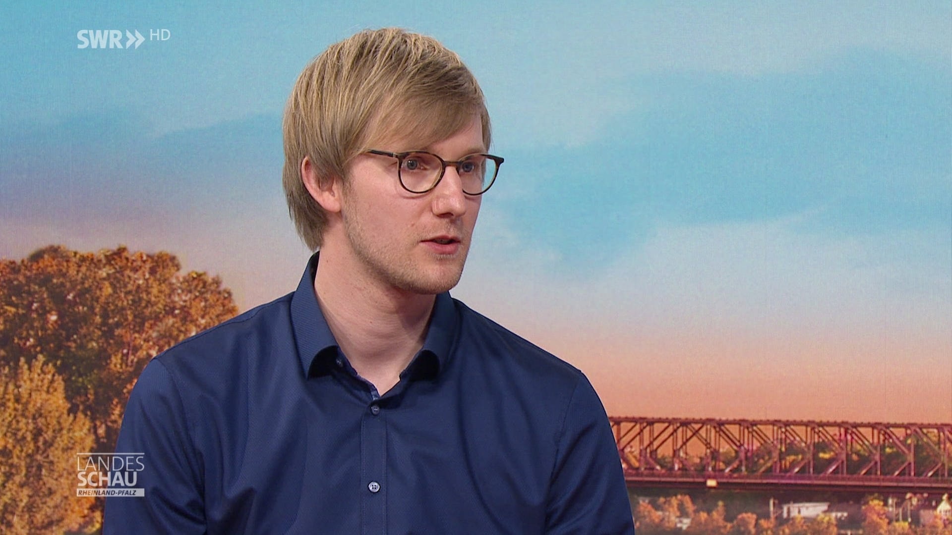 Landesschau Rheinland-Pfalz: Christopher Groß, der Wahl-O-Mat-Entwickler | ARD Mediathek