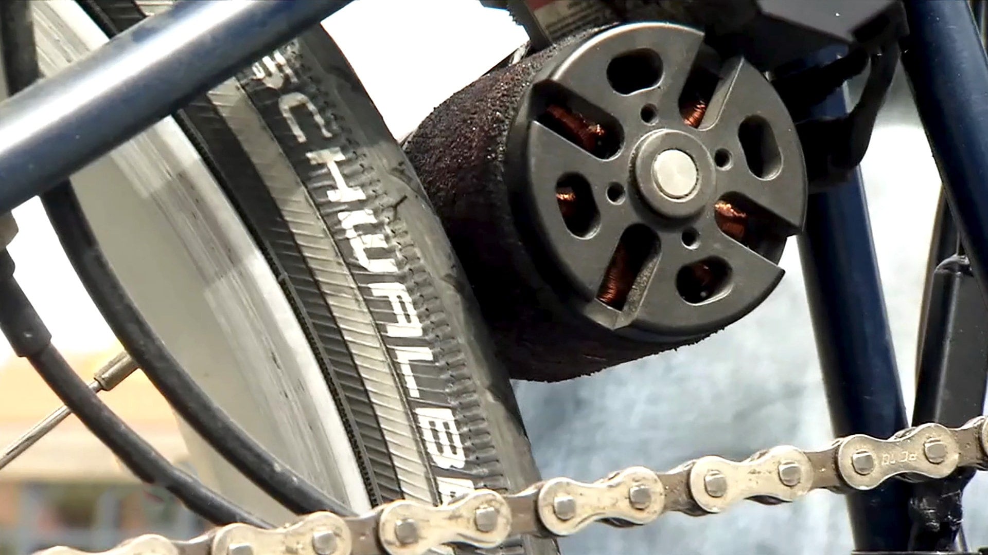 Livall PikaBoost – abenteuerlicher Nachrüst-Motor - Nimms Rad