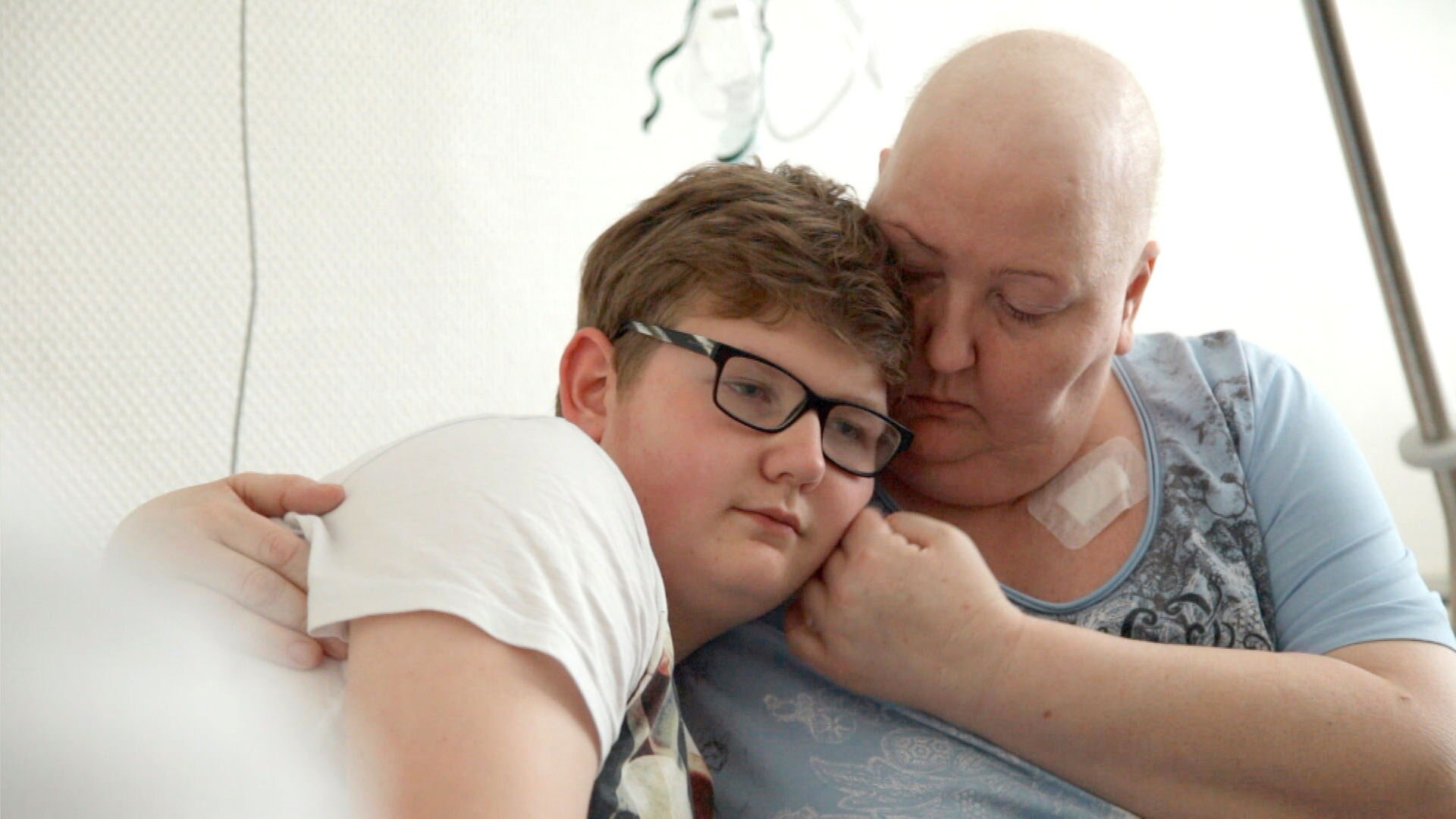Menschen hautnah: Mama wird bald sterben: Wenn ein Kind Abschied nehmen ... Menschen hautnah: Mama wird bald sterben: Wenn ein Kind Abschied nehmen ...